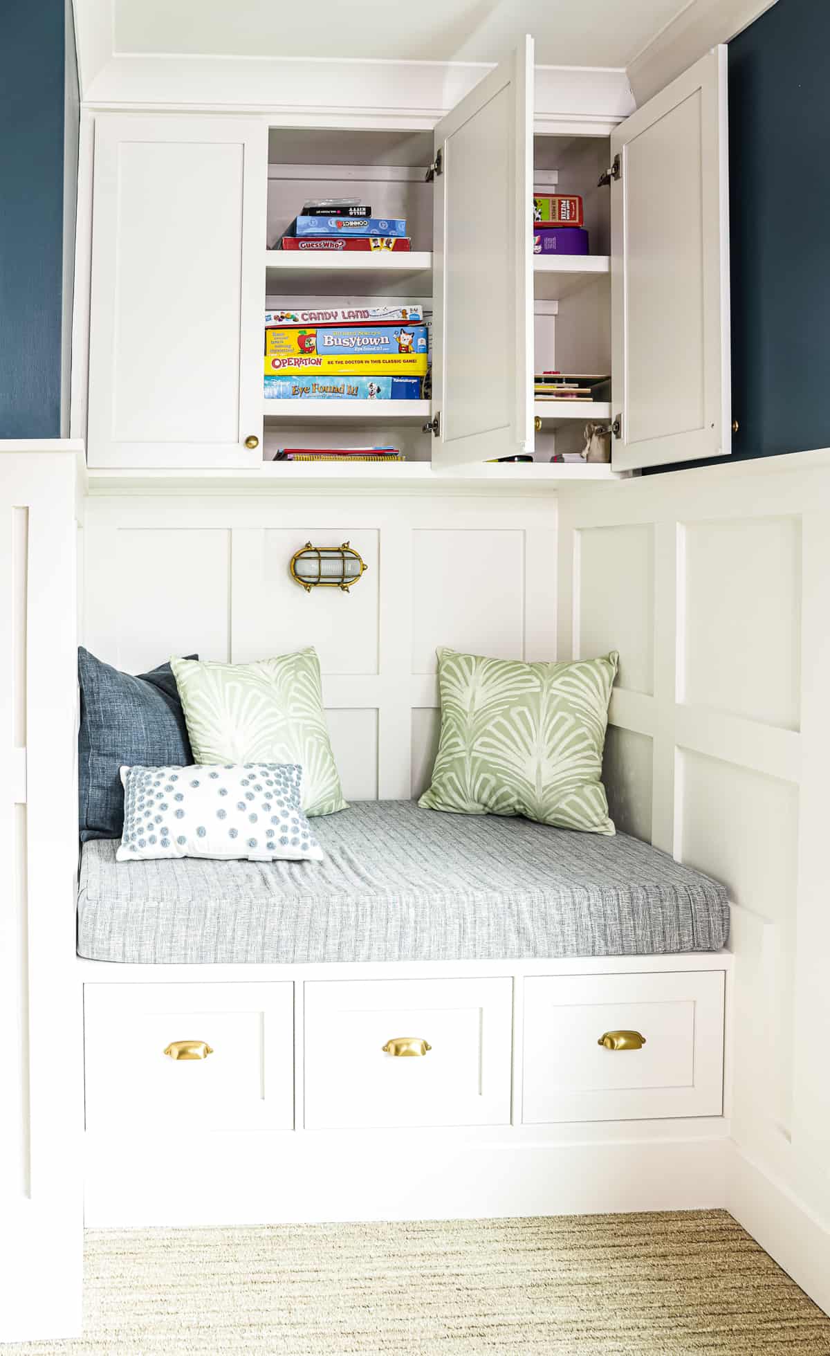 Our kids' reading nook plus 7 other amazing reading nook ideas for kids ...